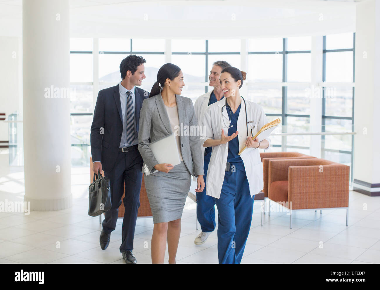 Dialog tour hi-res stock photography and images - Alamy
