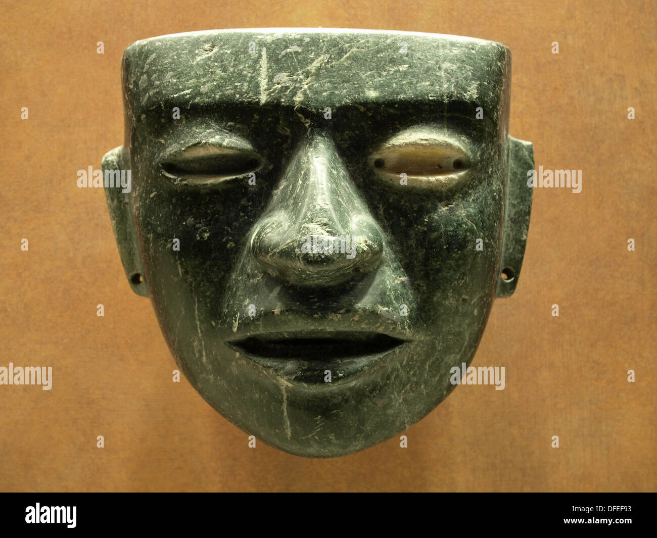Mask teotihuacán mexico hi-res stock photography and images - Alamy