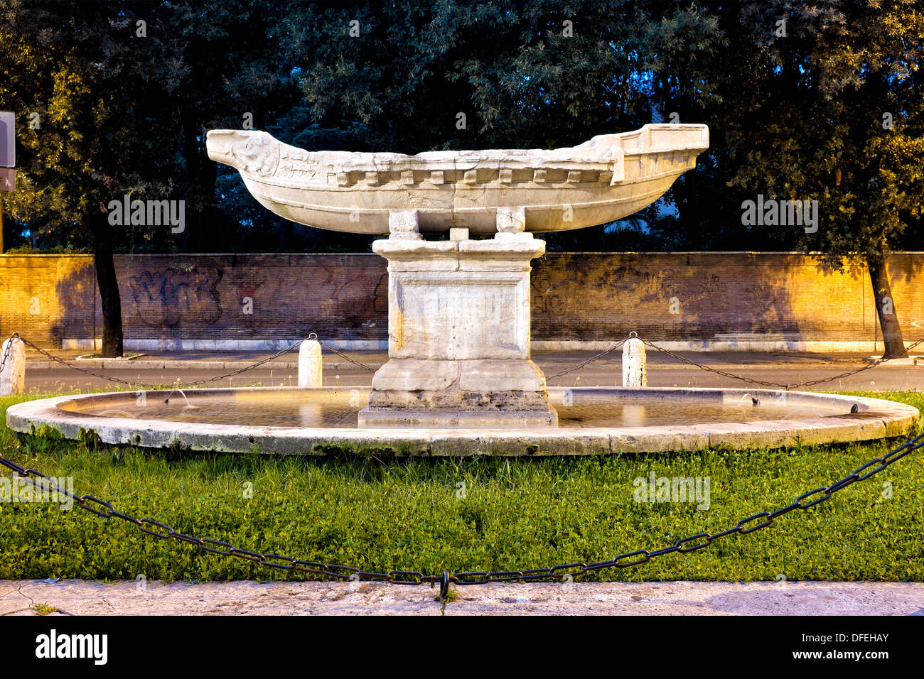 Navicella rome hi-res stock photography and images - Alamy