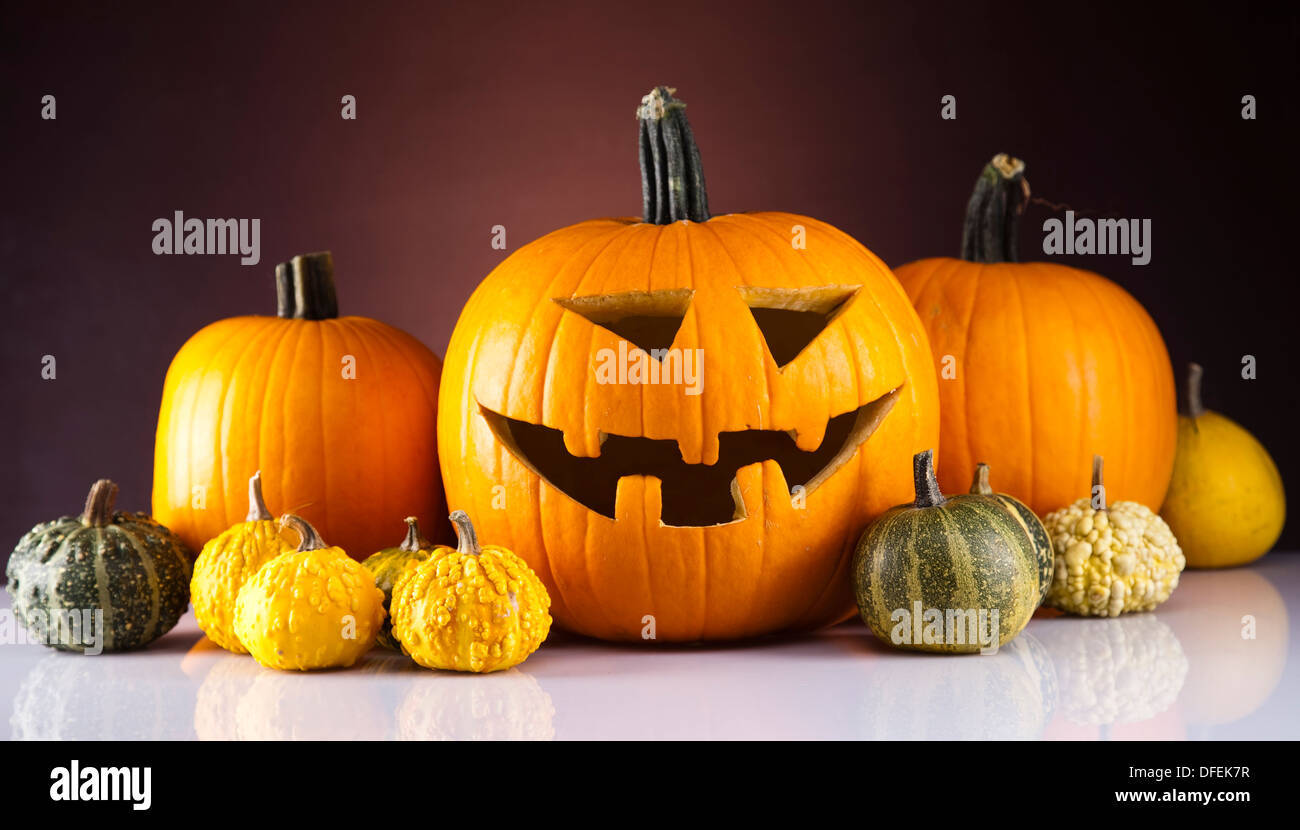 Flaming pumpkin hi-res stock photography and images - Alamy