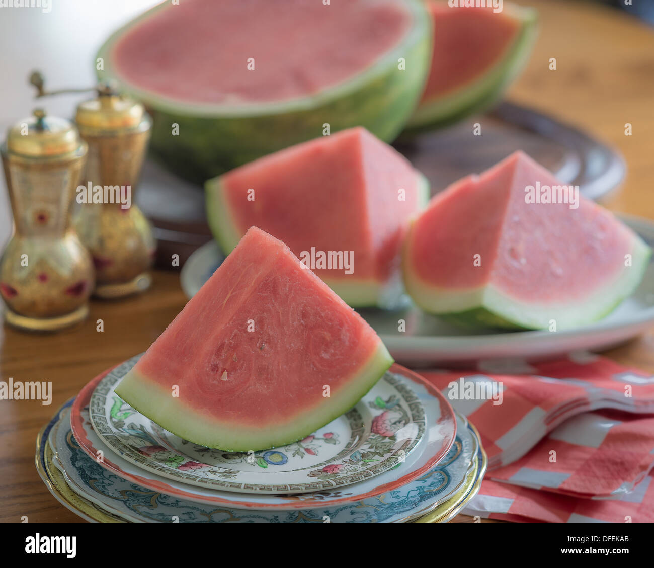 Kitchen scene hi-res stock photography and images - Alamy