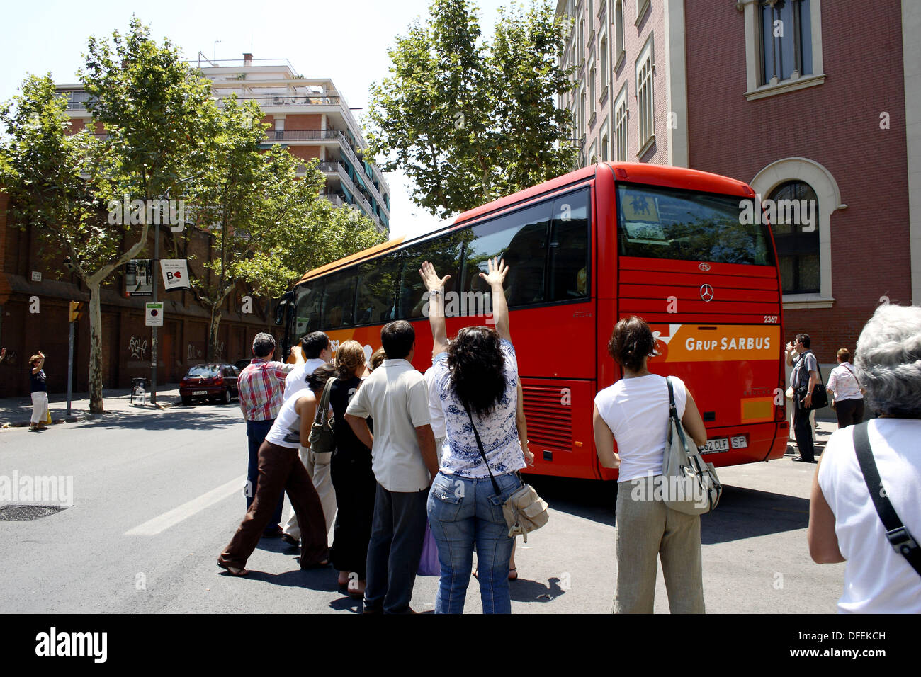 Bus leaving the stand hi-res stock photography and images - Alamy