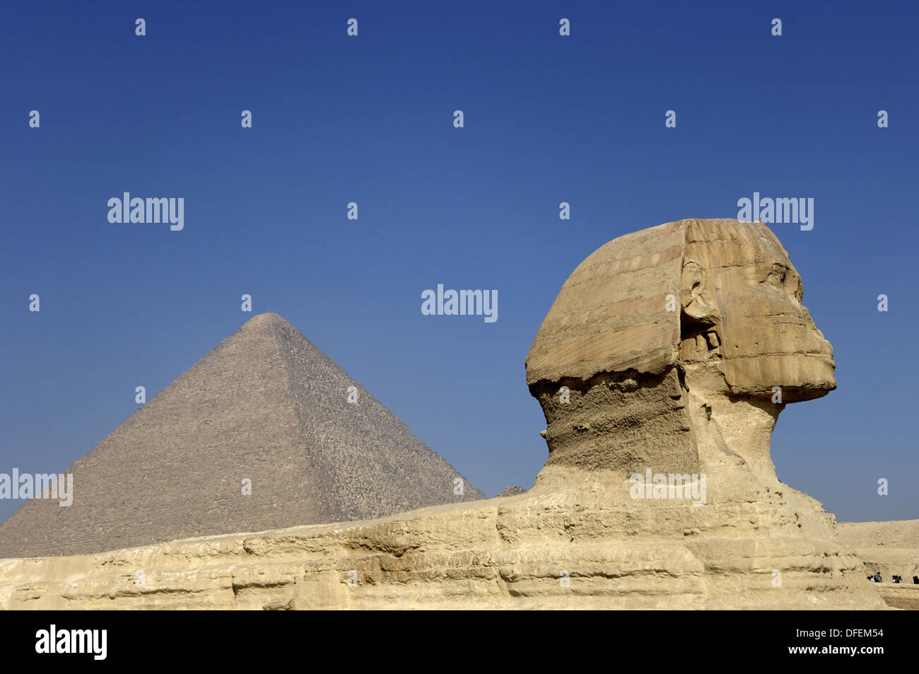 Sphinx great pyramid khufu giza hi-res stock photography and images - Alamy