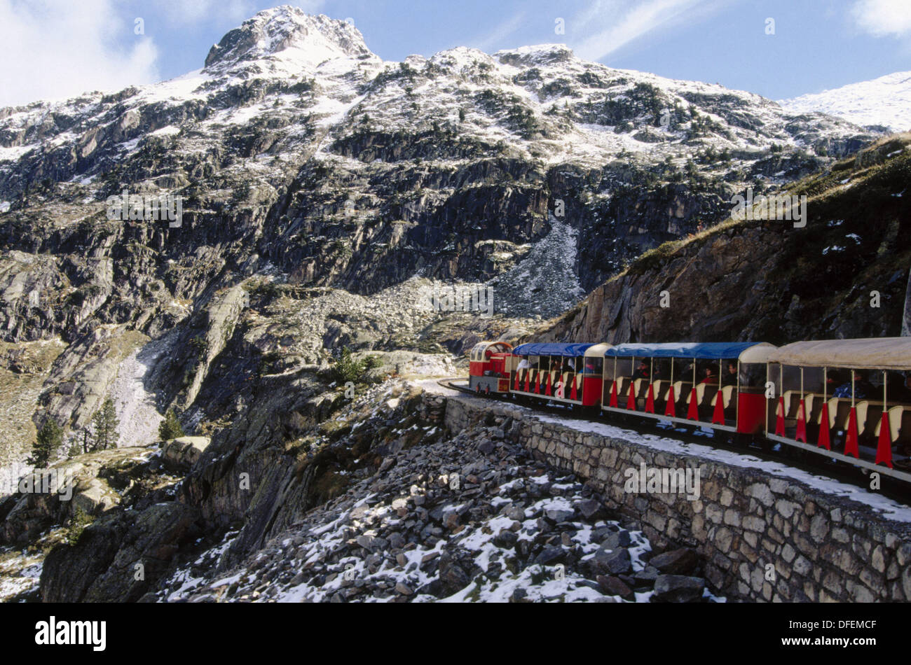 Le petit train hi-res stock photography and images - Alamy