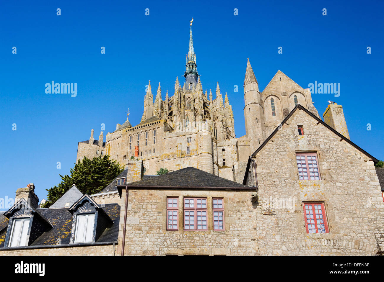 1400s normandy building church hi-res stock photography and images - Alamy