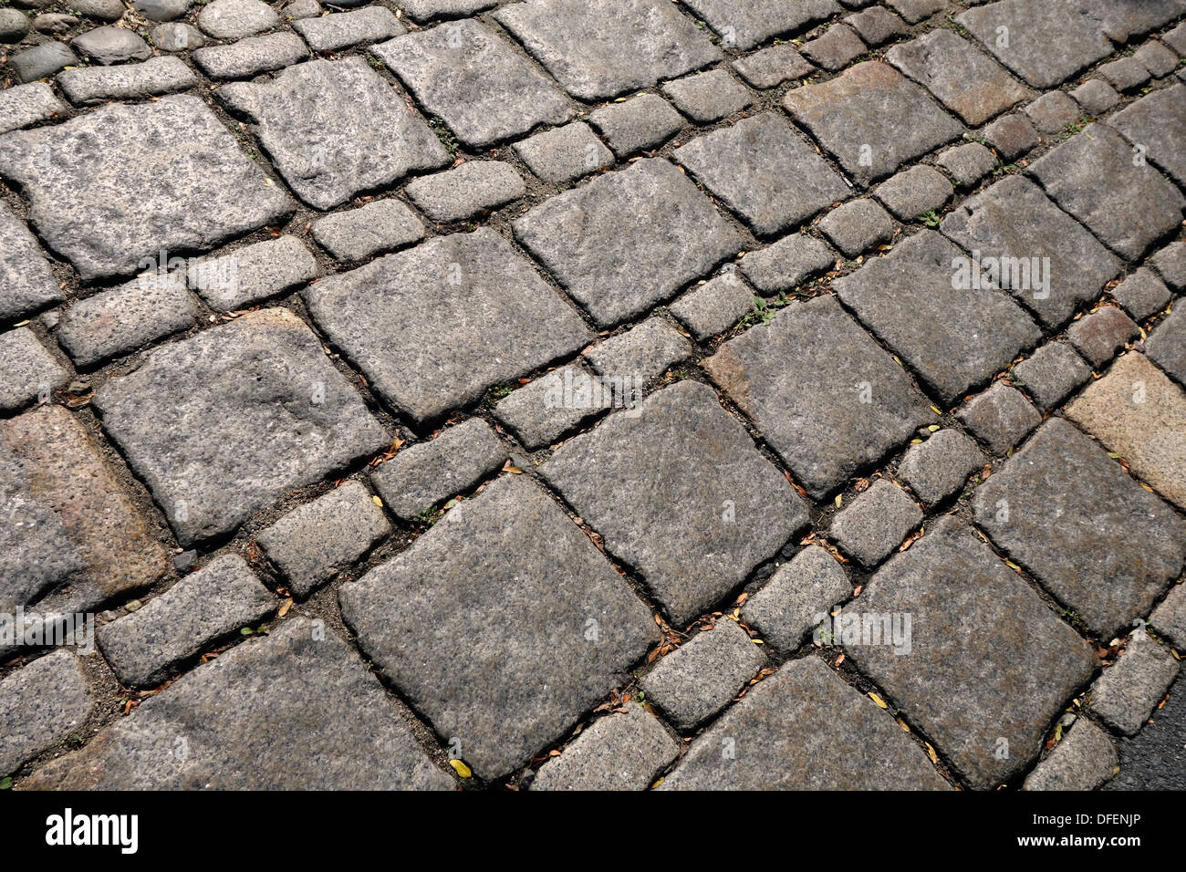 Cobblestones stones hi-res stock photography and images - Alamy