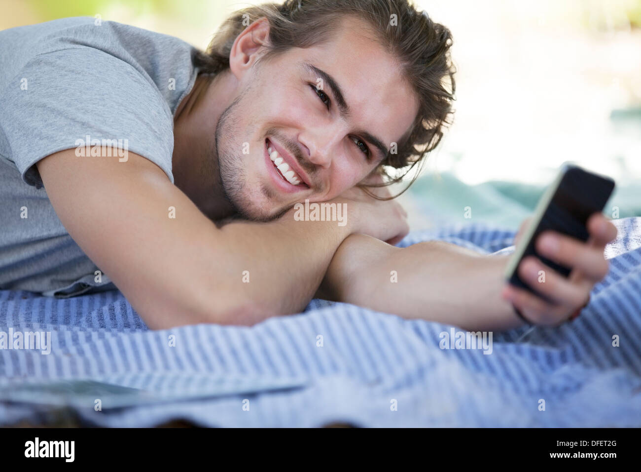 Cellular blanket hi-res stock photography and images - Alamy