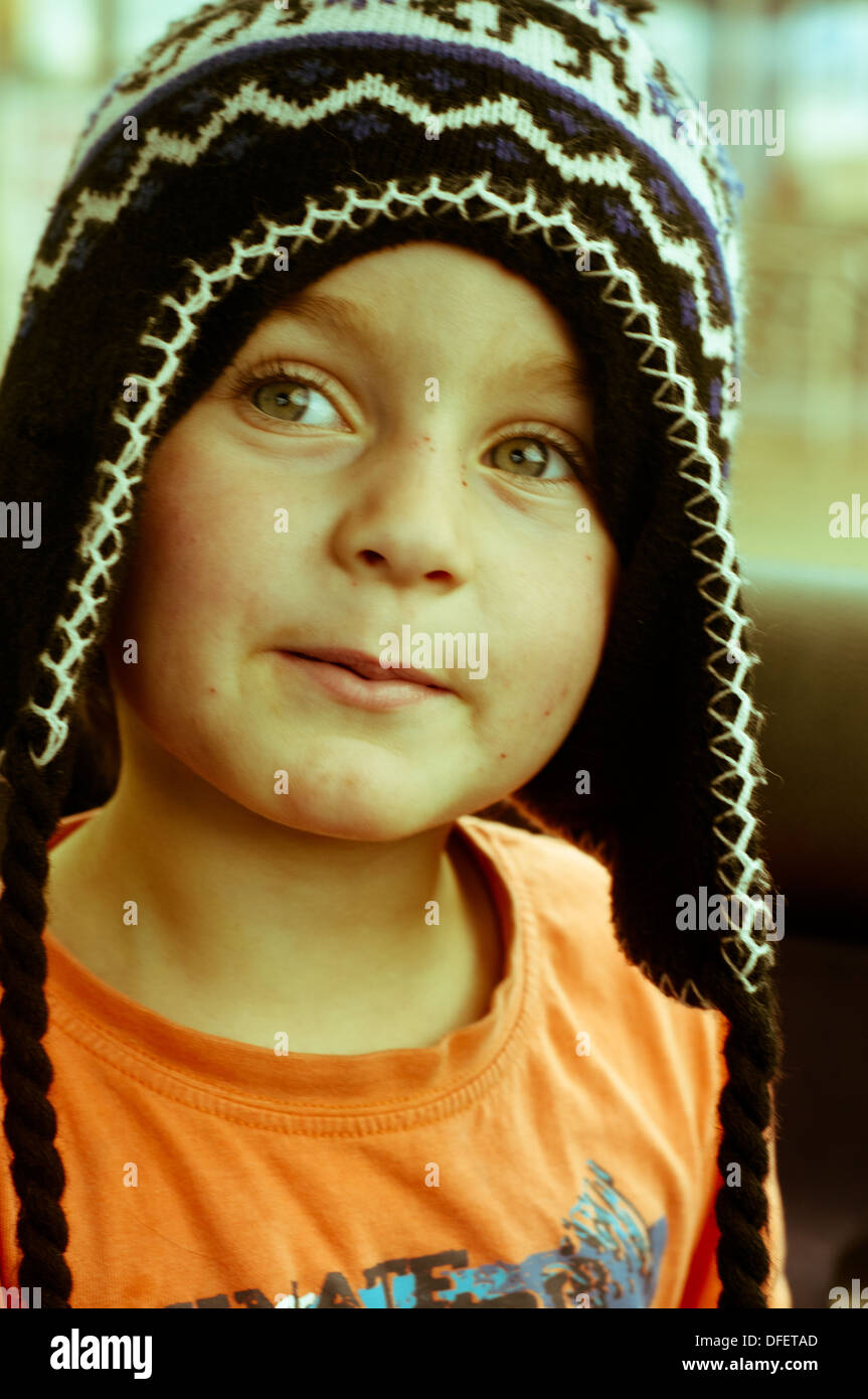 Wearing orange shirt and hat hi-res stock photography and images - Alamy