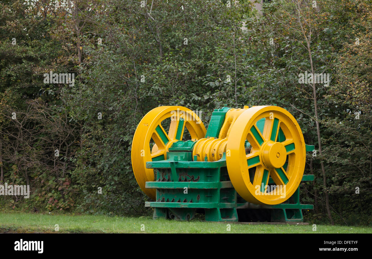 Mine winch hi-res stock photography and images - Alamy