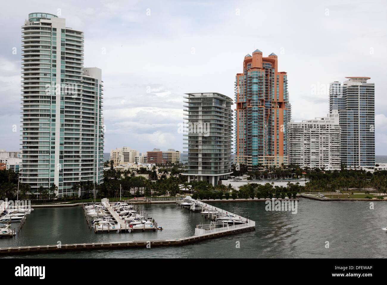 Buildings in Miami Beach Stock Photo - Alamy
