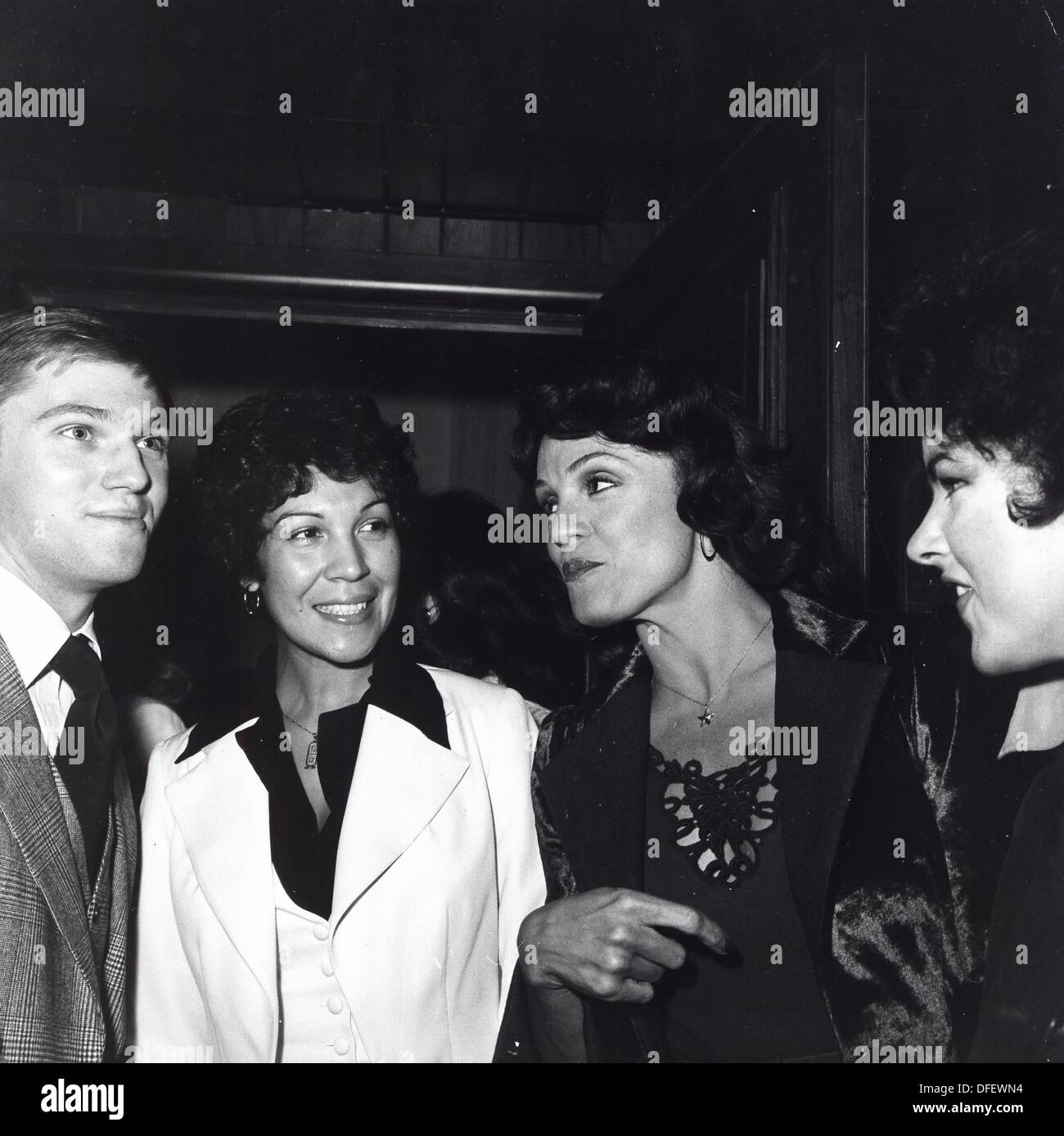 VALERIE HARPER with Stockard Channing and Richard and Alma Thomas ...