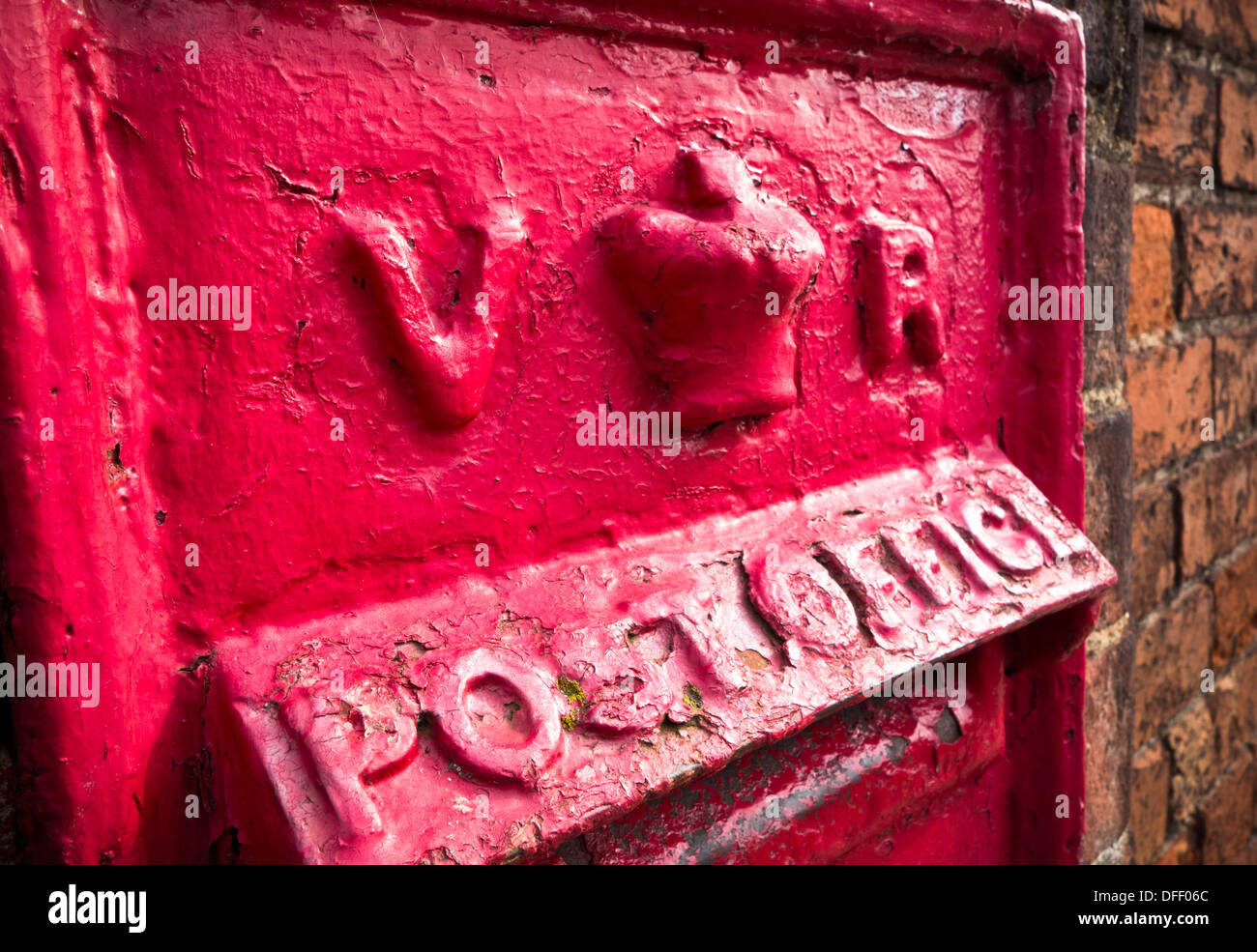 Victorian postbox in wall in hi-res stock photography and images - Alamy