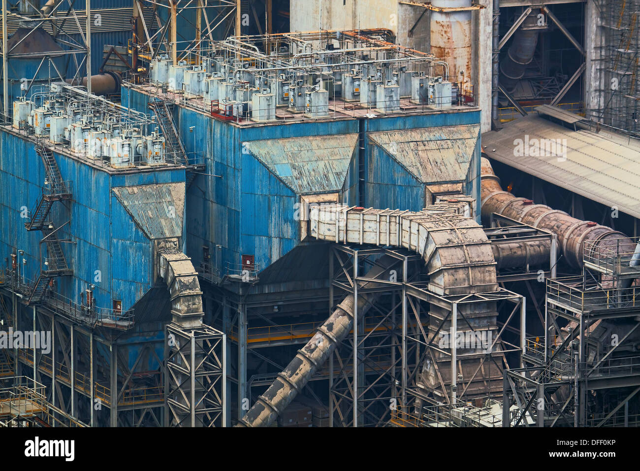 Close-up of industrial pipelines of an oil-refinery plant Stock Photo ...