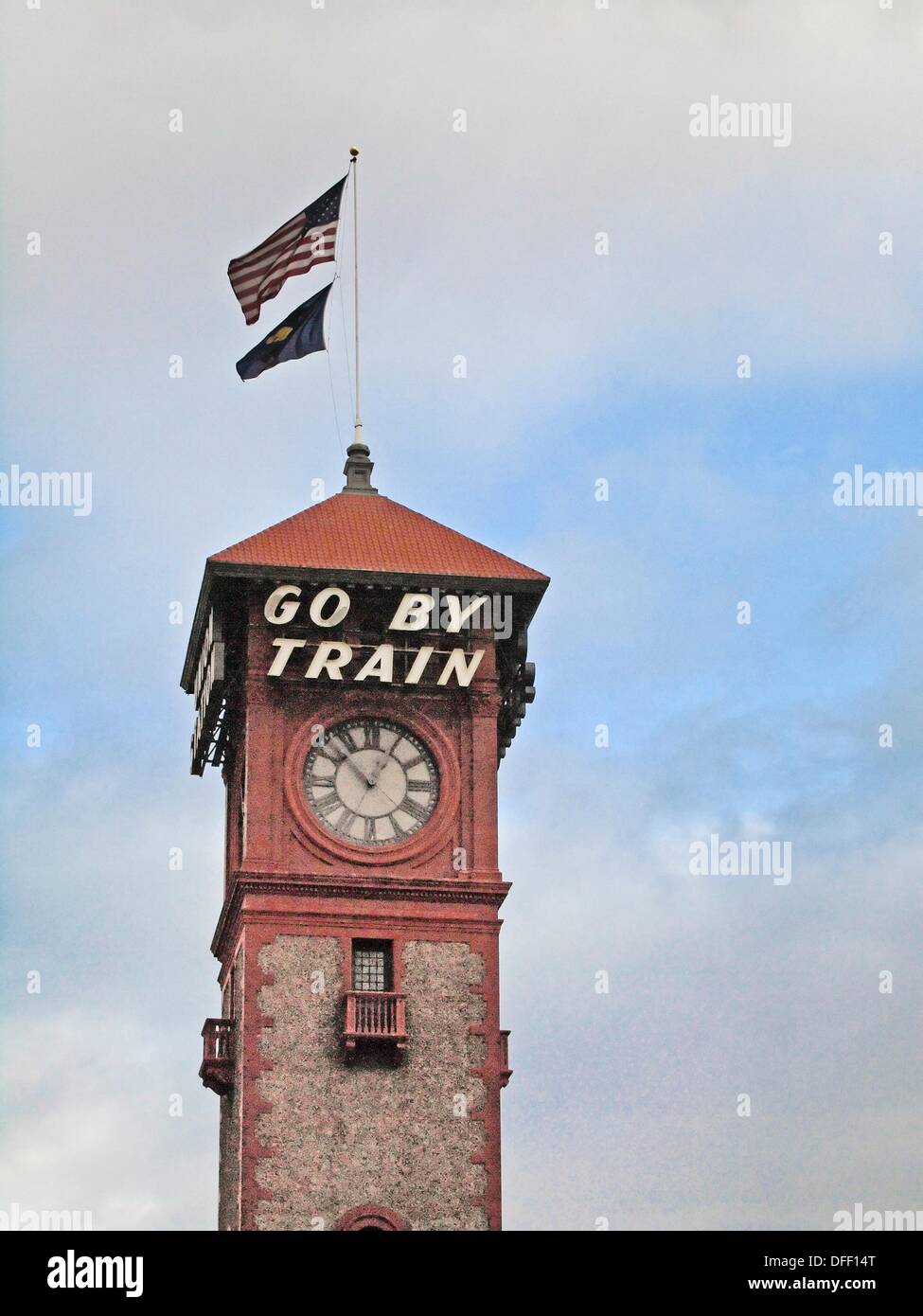 Amtrak Train Portland High Resolution Stock Photography and Images - Alamy