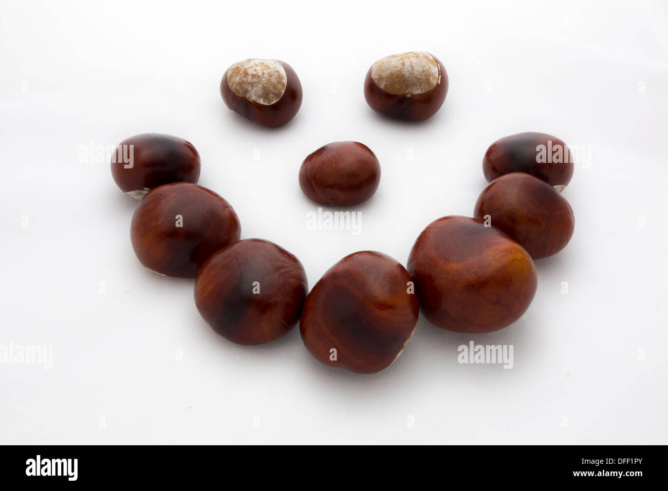 Smiling smile face hi-res stock photography and images - Alamy