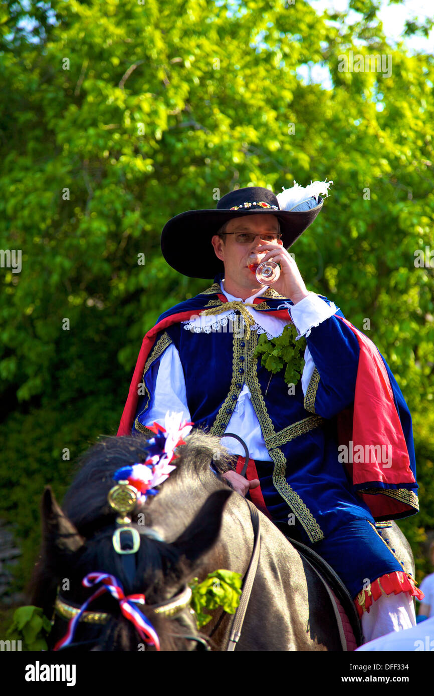 Castleton Garland Day Custom, Castleton, Derbyshire, England Stock ...