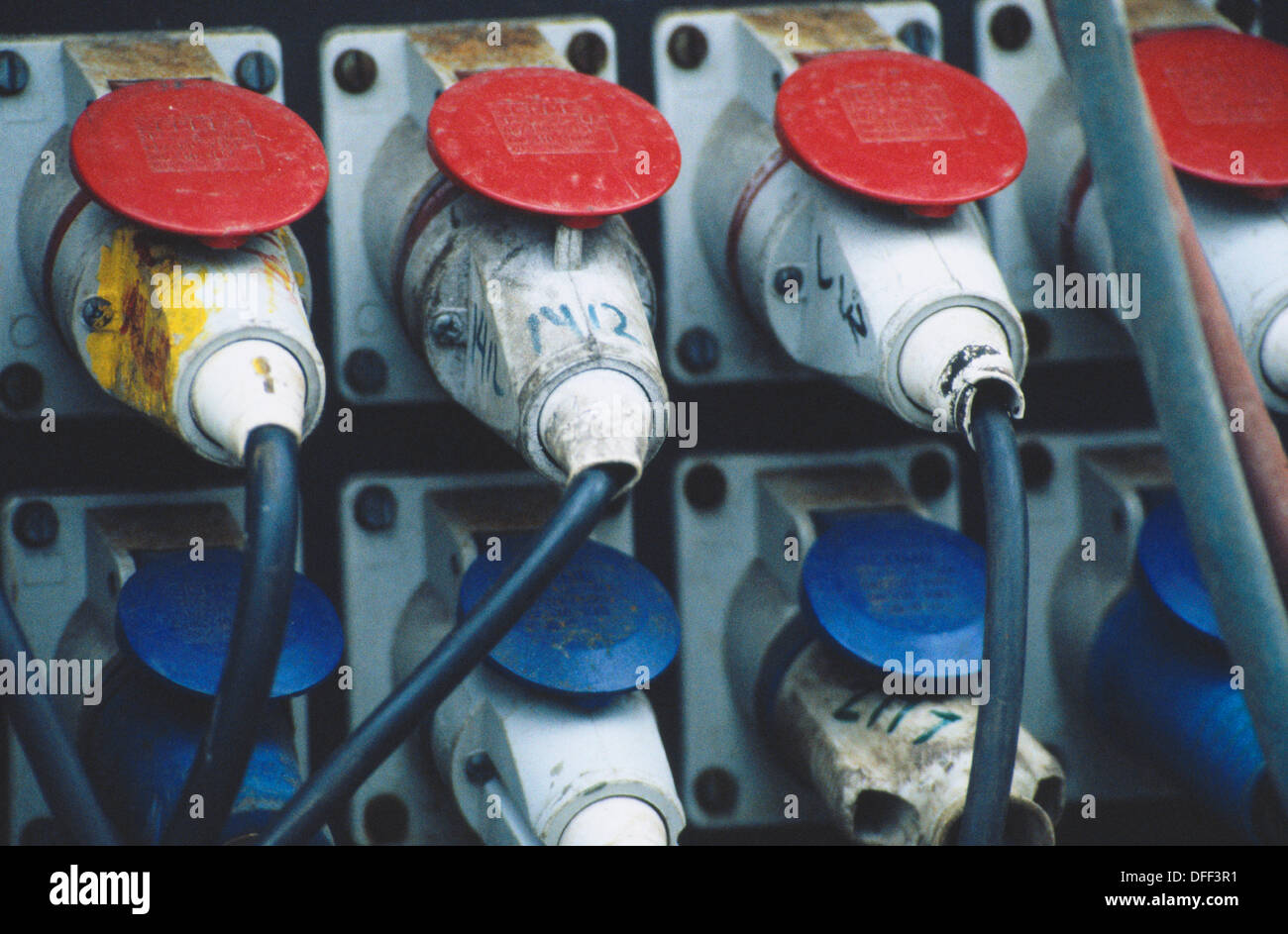 Conections hi-res stock photography and images - Alamy