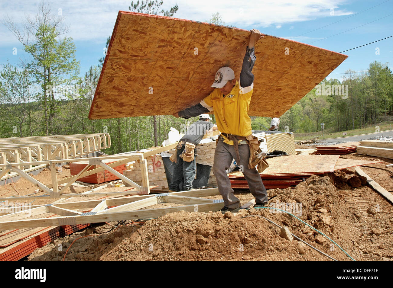 Full length framing hi-res stock photography and images - Alamy