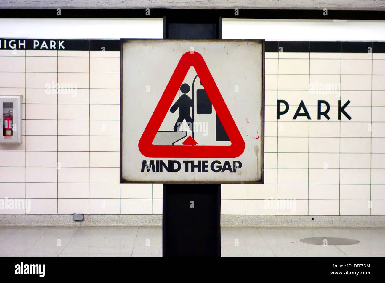 Sign subway warning hi-res stock photography and images - Alamy