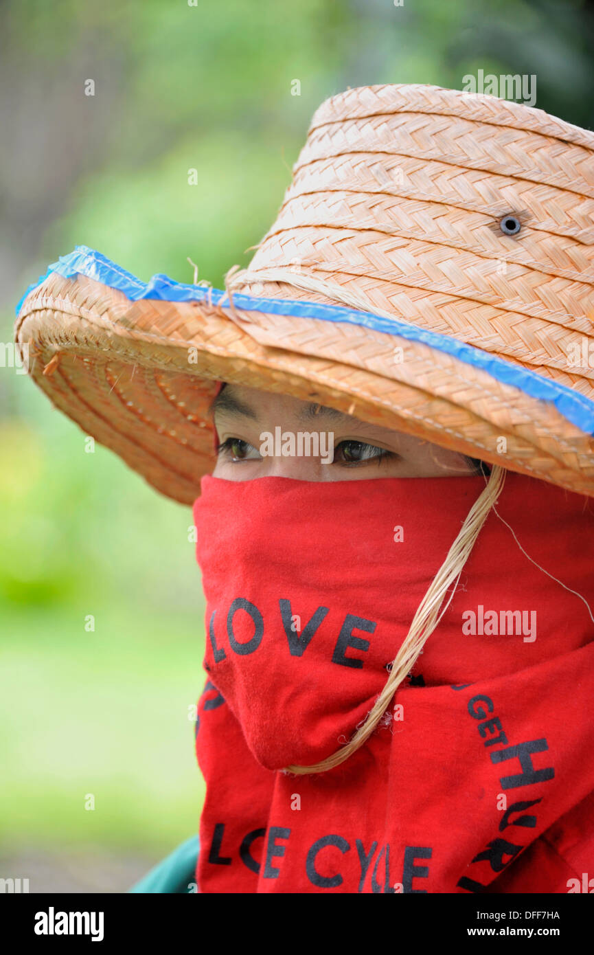 Asian woman sun protection hi-res stock photography and images - Alamy