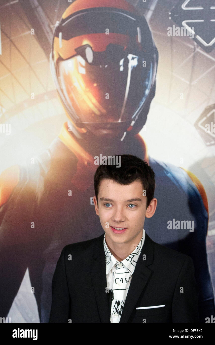 Actor asa butterfield hi-res stock photography and images - Alamy