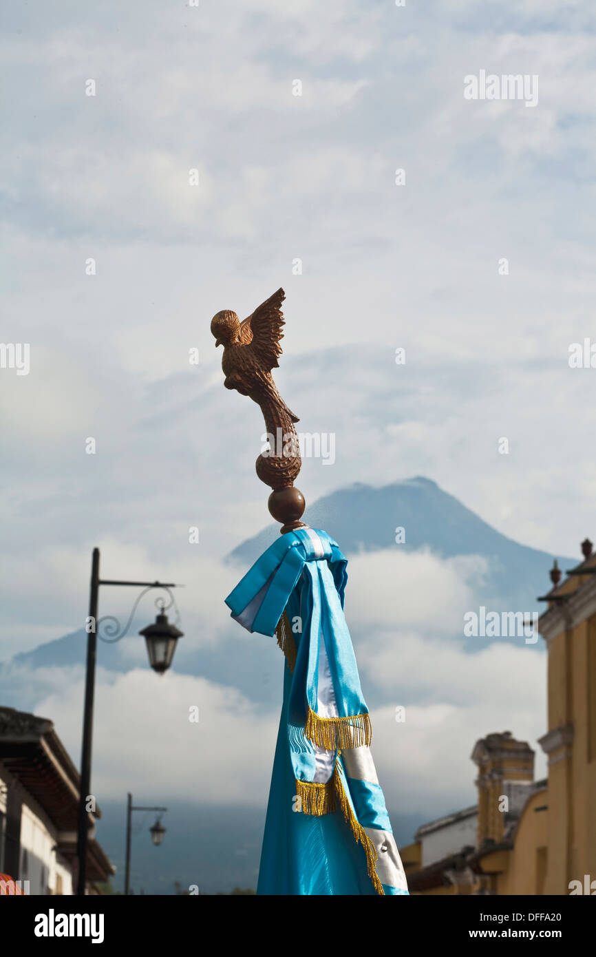 Guatemalan flag hi-res stock photography and images - Alamy