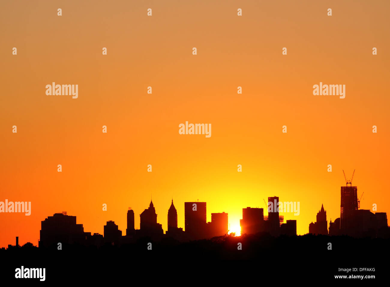 New York City Skyline at Sunset , Lower Manhattan Stock Photo - Alamy
