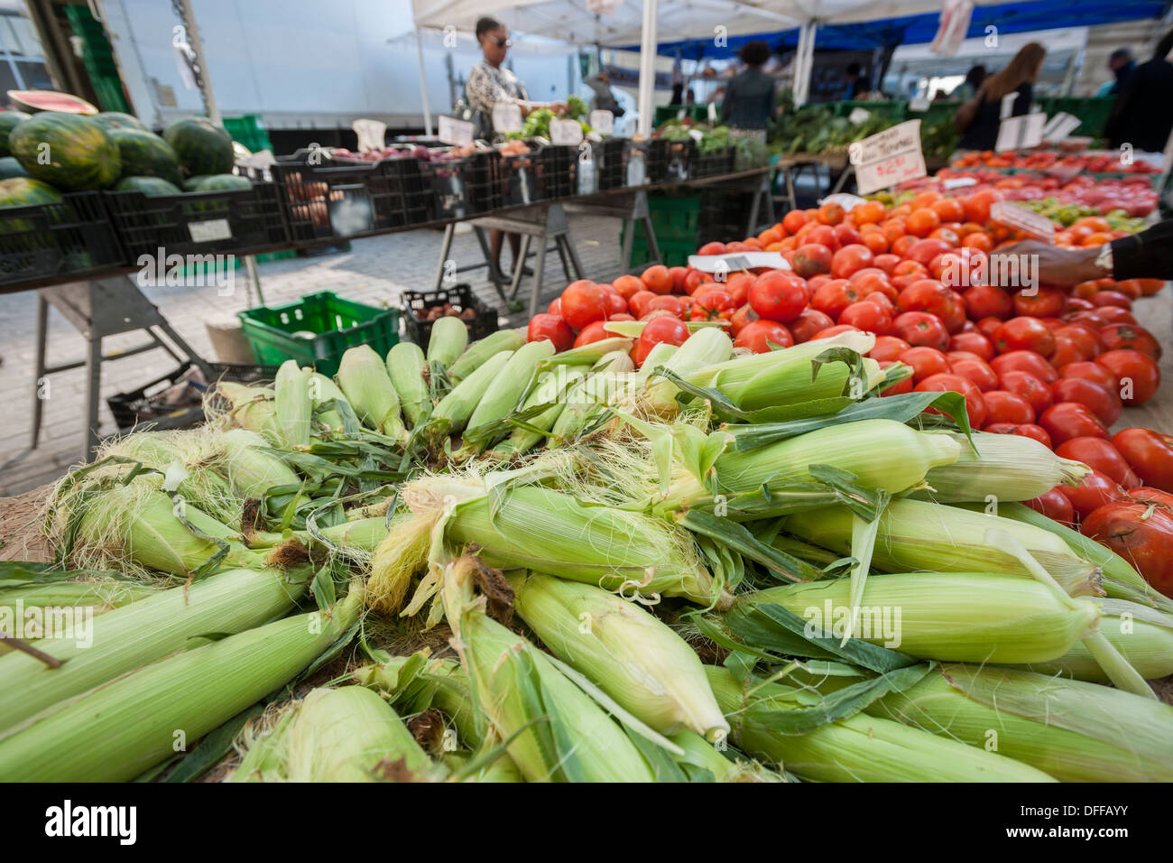 Corn sales hi-res stock photography and images - Alamy