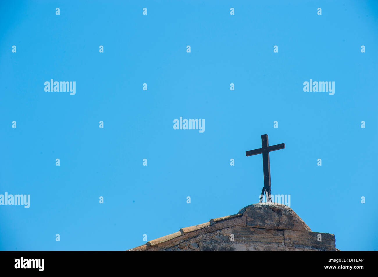 Simple church cross hi-res stock photography and images - Alamy