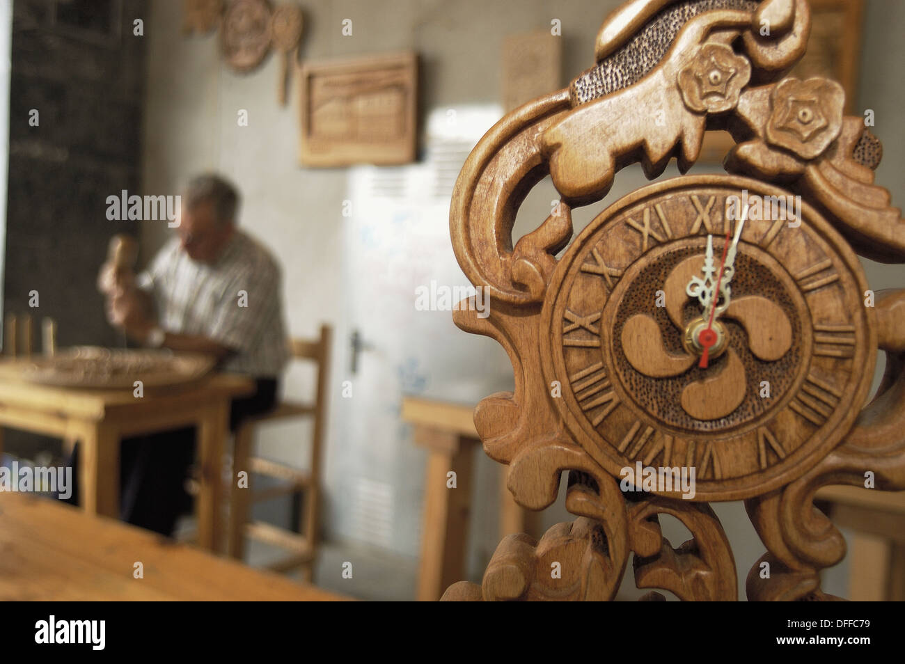 Wood carved clock hi-res stock photography and images - Alamy