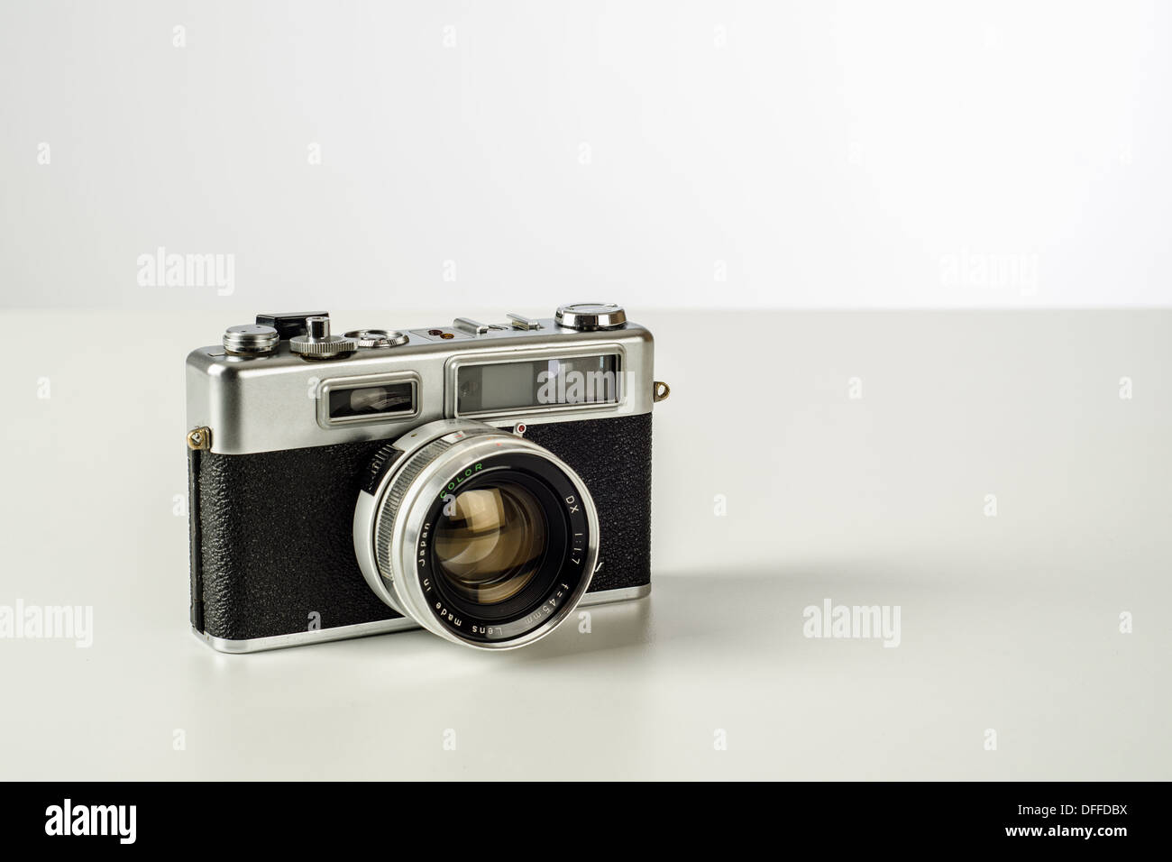 Steel life of my vintage camera Stock Photo - Alamy