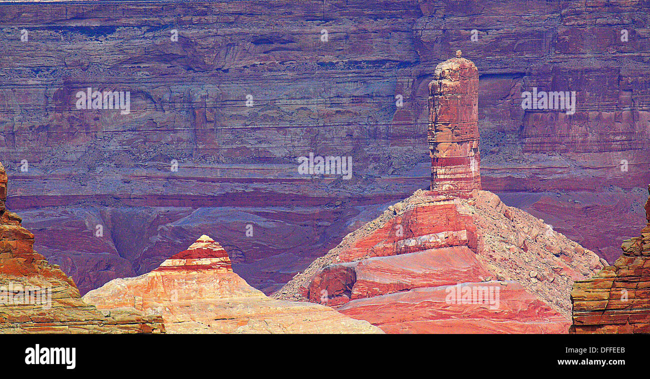 Unusual sandstone rock formations mark the landscape at Lake Powell ...