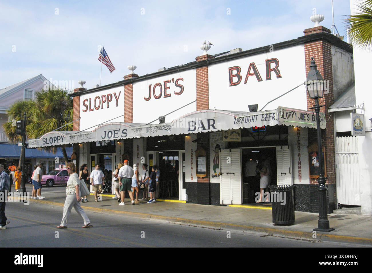 Hemingway bars key west hi-res stock photography and images - Alamy