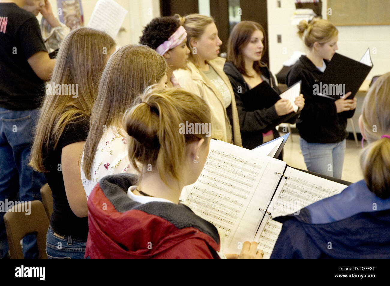 School choir classroom hi-res stock photography and images - Alamy
