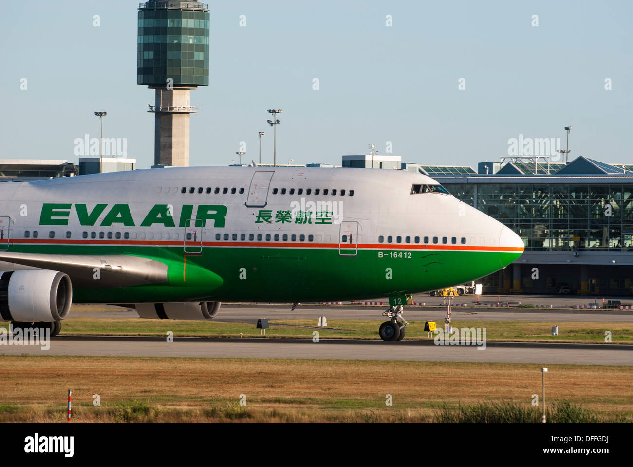 Eva air aircraft hi-res stock photography and images - Alamy