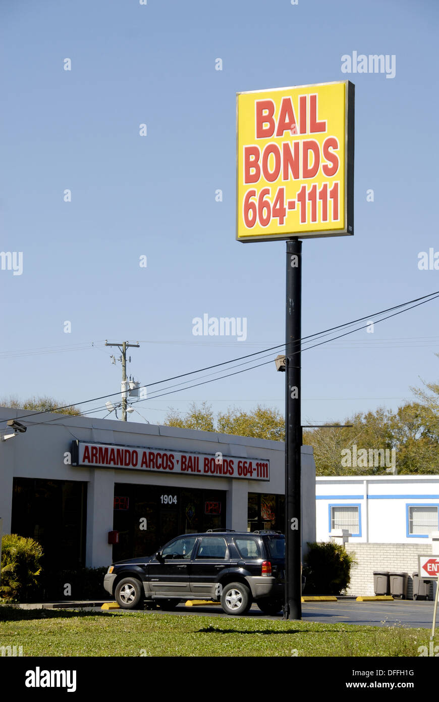 Bail bond office hi-res stock photography and images - Alamy