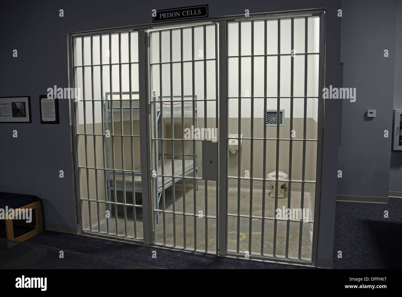 Jail cell american police hall hi-res stock photography and images - Alamy