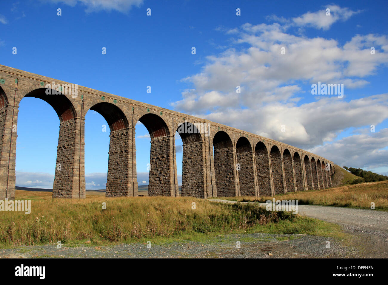 The Ribblehead Viaduct on the Settle to Carlisle railway line Stock ...