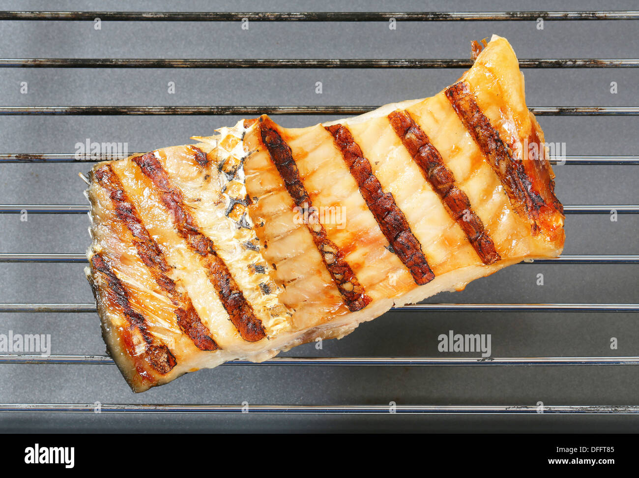 Grilling fillet hi-res stock photography and images - Alamy