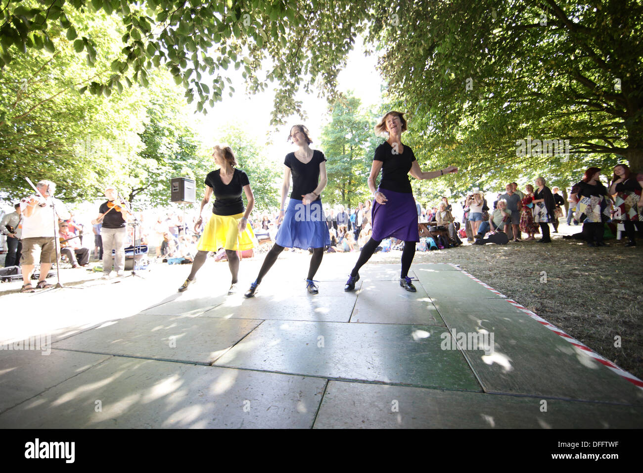 Applejacks appalachian dance hi-res stock photography and images - Alamy