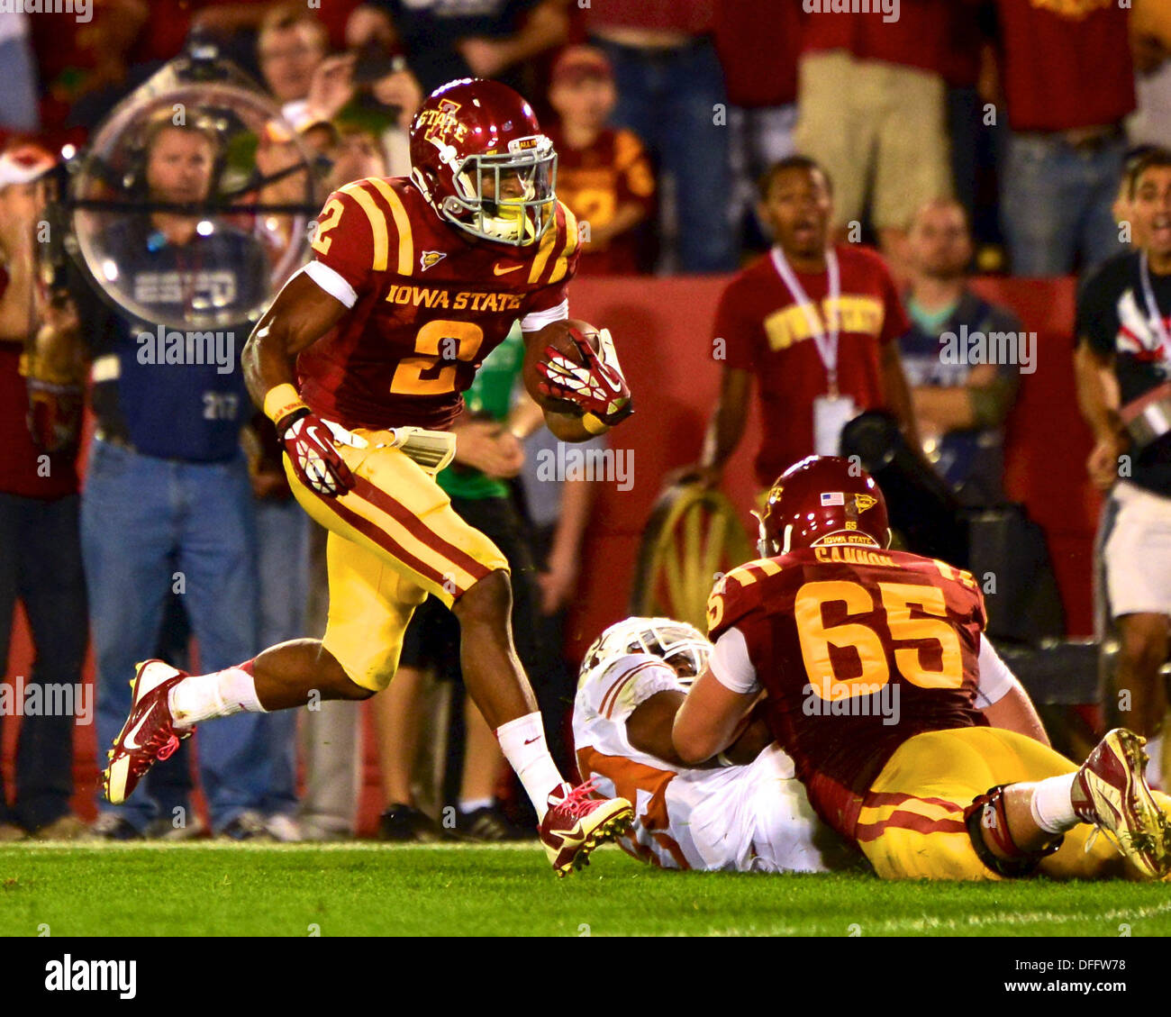 Aaron wimberly hi-res stock photography and images - Alamy