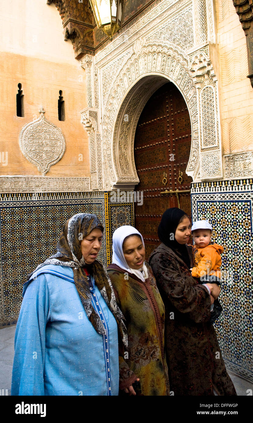 Scenes in the Medina- old city of Fes Stock Photo - Alamy