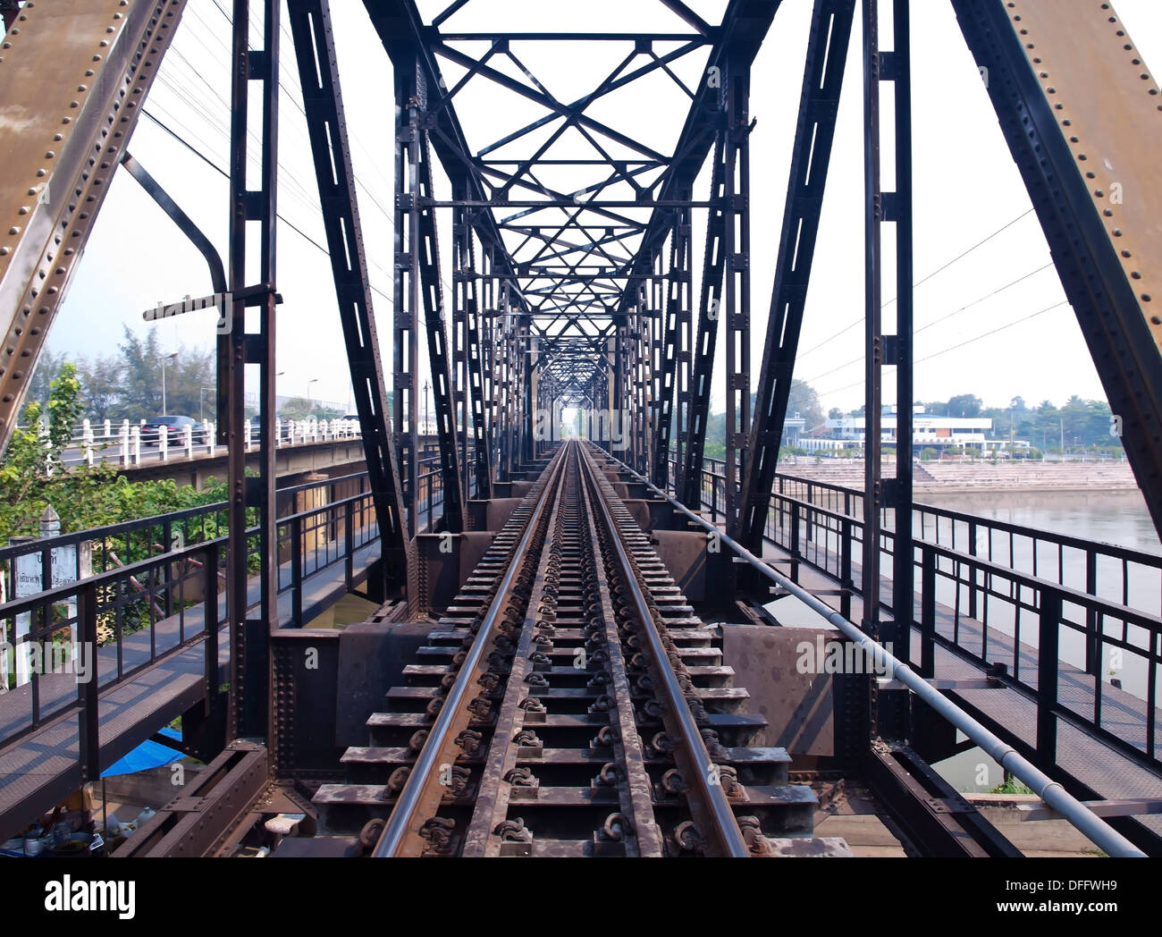 Chulalongkorn bridge hi-res stock photography and images - Alamy
