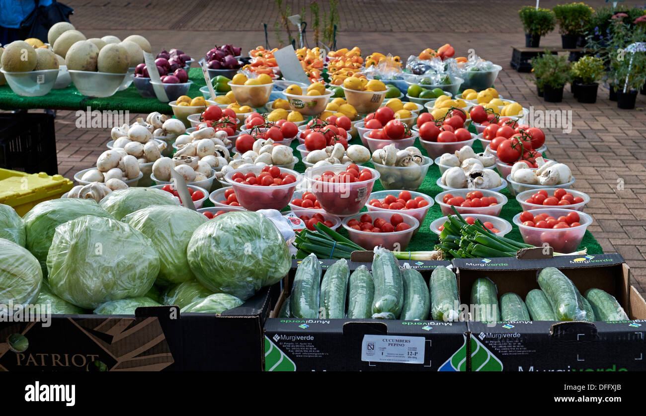 Vegetable stall display hi-res stock photography and images - Alamy