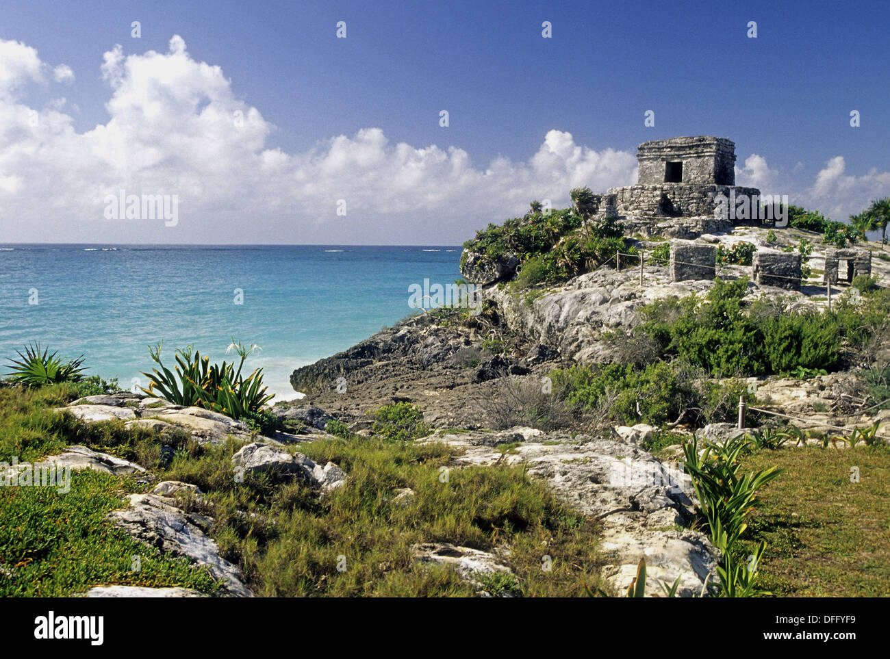 Tulum from above hi-res stock photography and images - Alamy