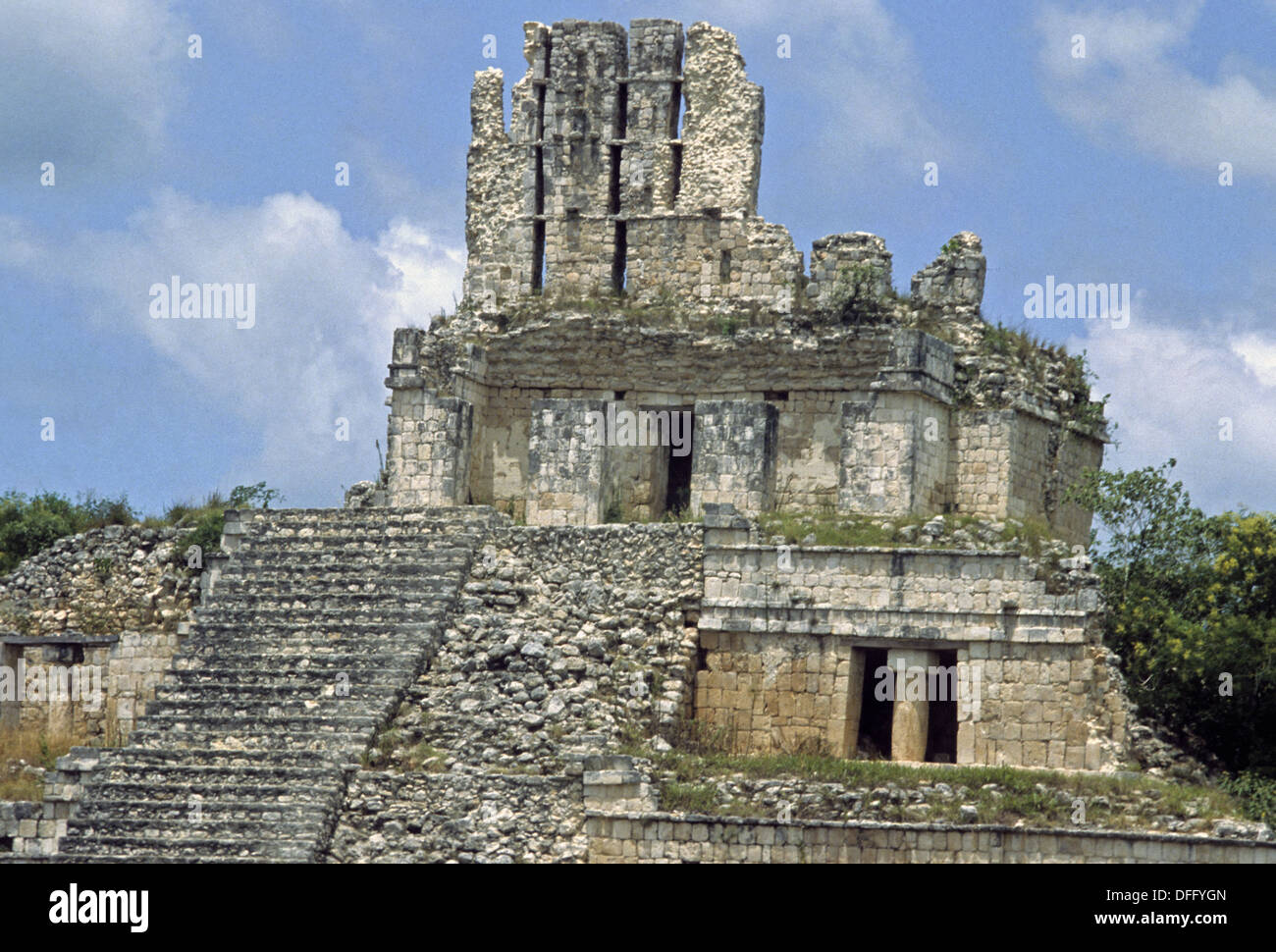 Edzná, Maya archaeological site. Campeche, Mexico Stock Photo - Alamy