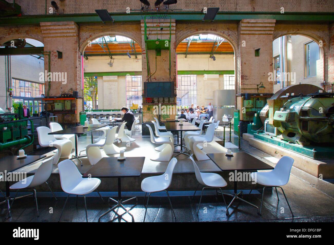 Wapping Project London High Resolution Stock Photography and Images - Alamy