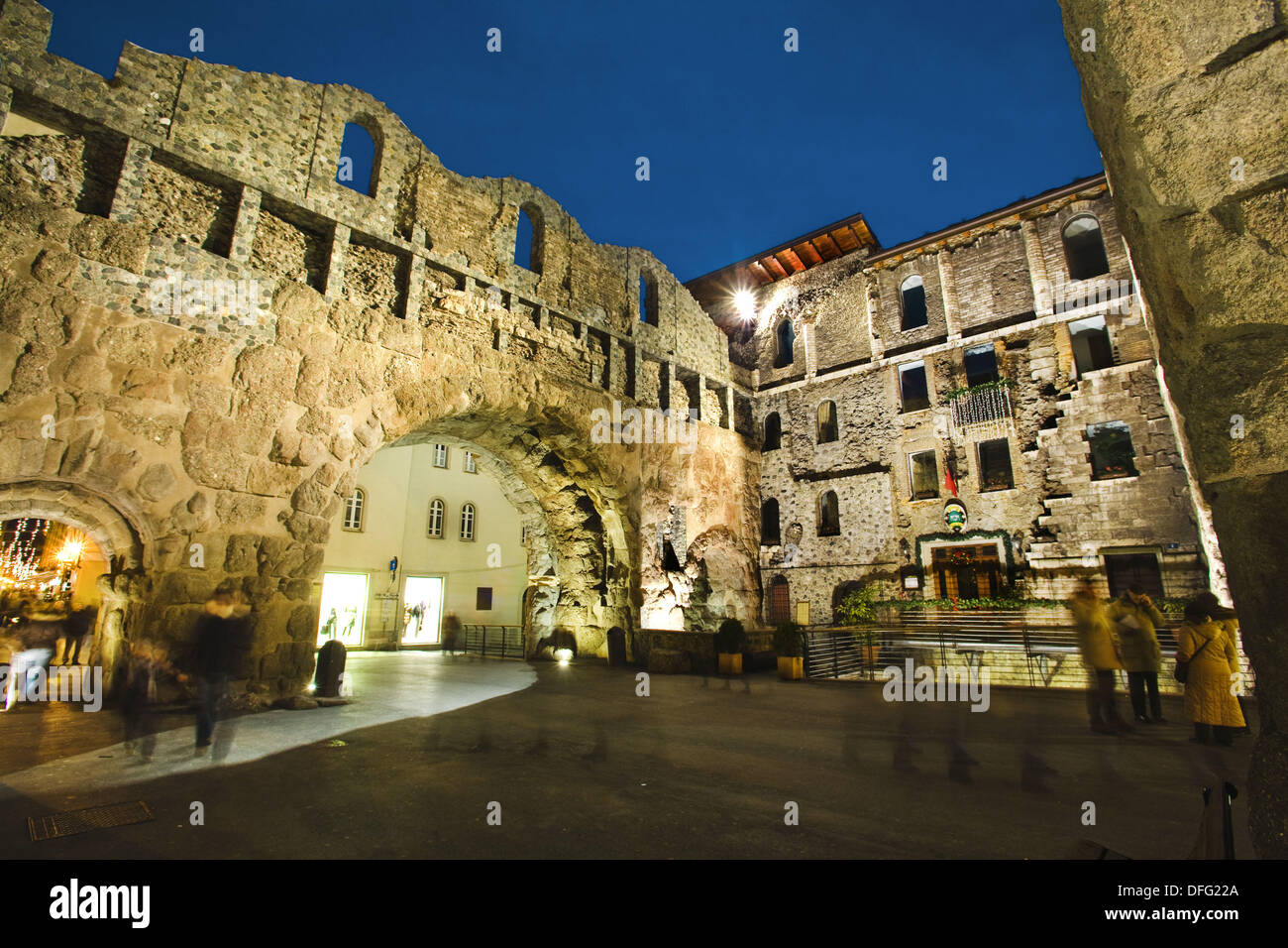 Porta praetoria aosta italy hi-res stock photography and images - Alamy