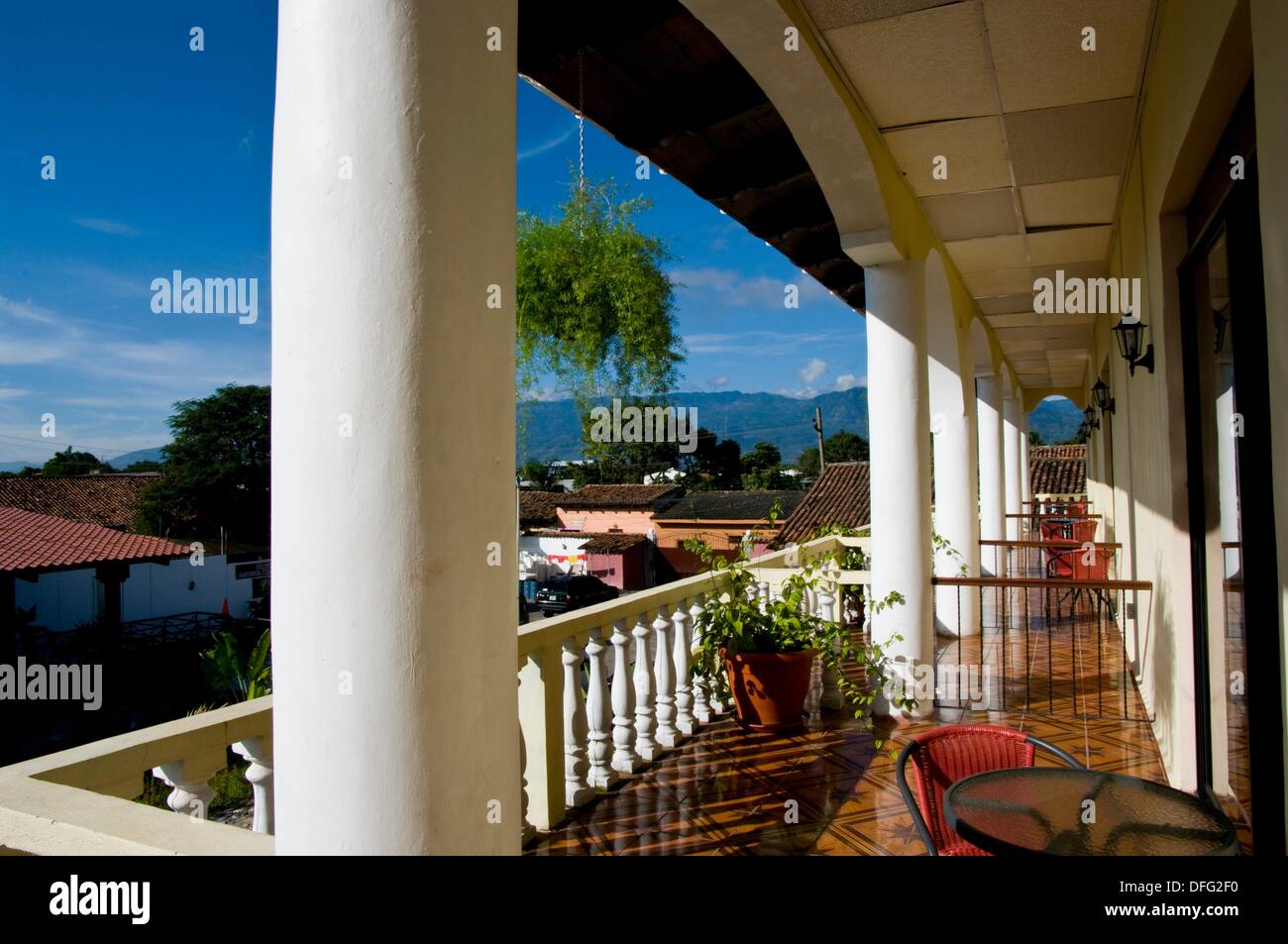 Honduras comayagua colonial building hi-res stock photography and ...
