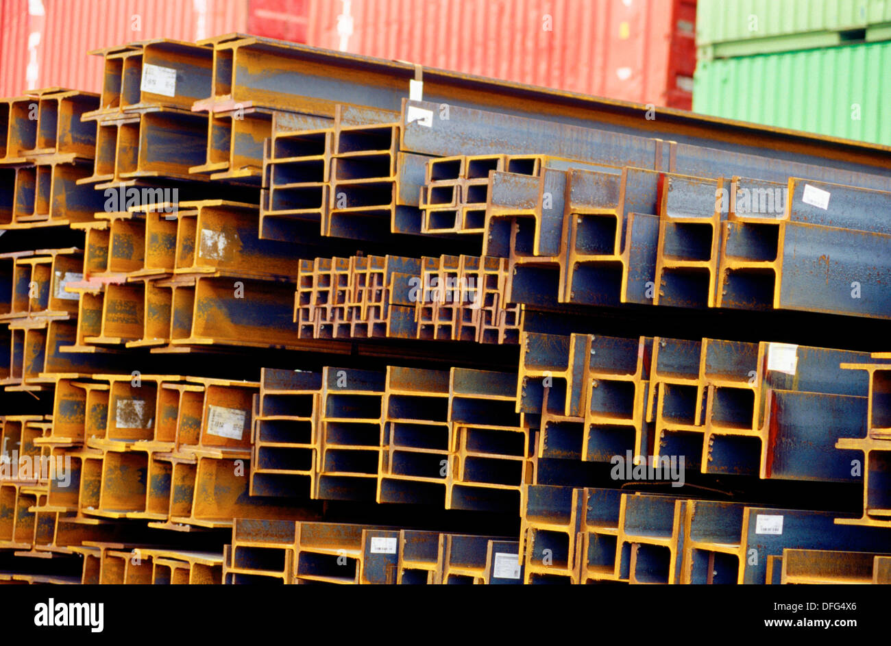 Beams steel hi-res stock photography and images - Alamy